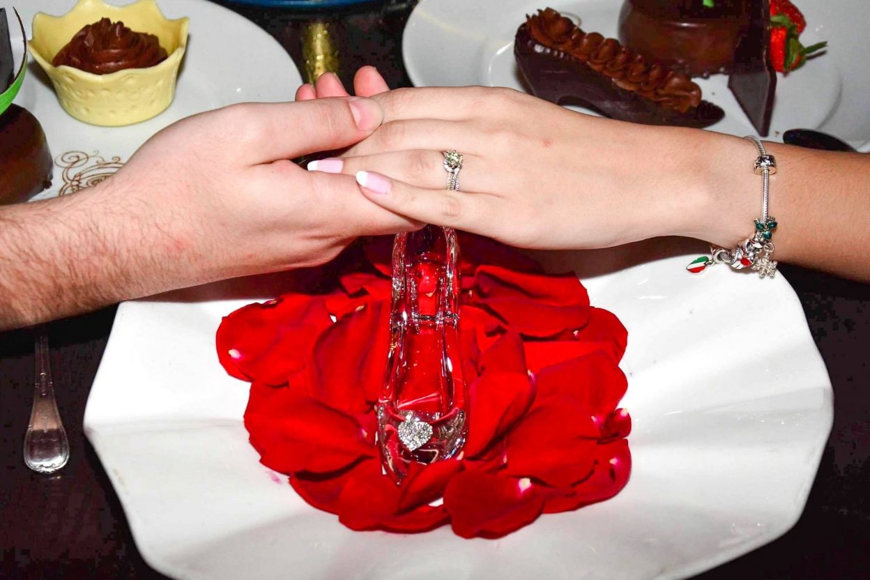 How to Plan the Perfect Disney Engagement - Disney Trippers