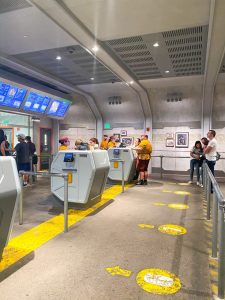 How To Use The Quick Service Dining Plan (Pros And Cons!) - Disney Trippers
