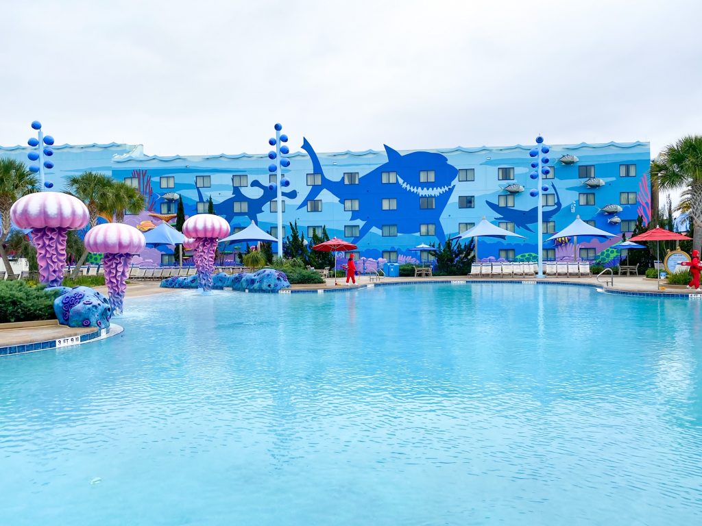 11 Best (And Worst!) Pools At Disney World - Disney Trippers